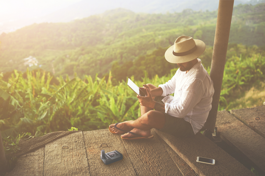 Iridium GO! Global Satellite Wi-Fi Hotspot – SatPhoneStore